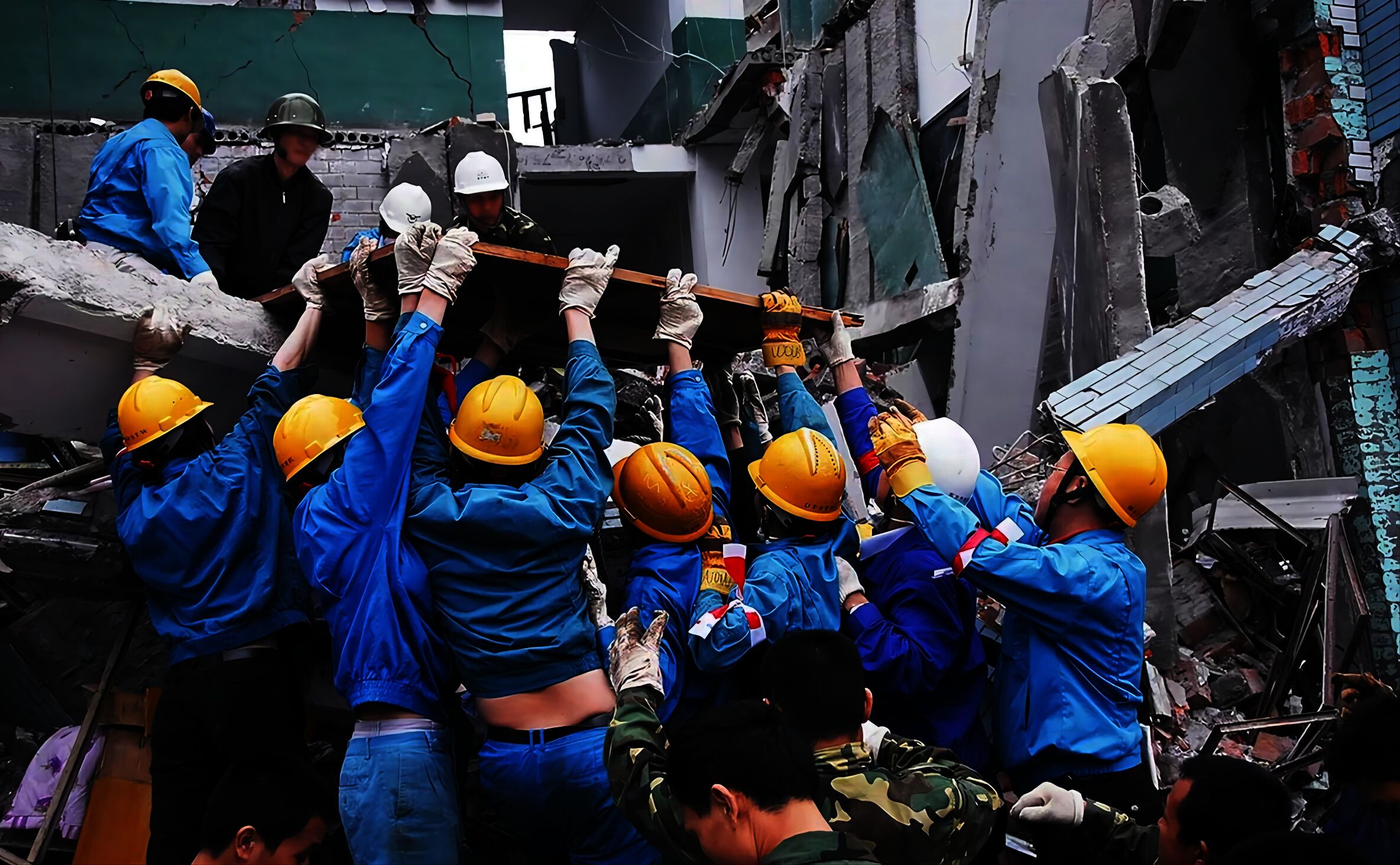 Fast Deployment Products and Solutions - Hytera Brasil